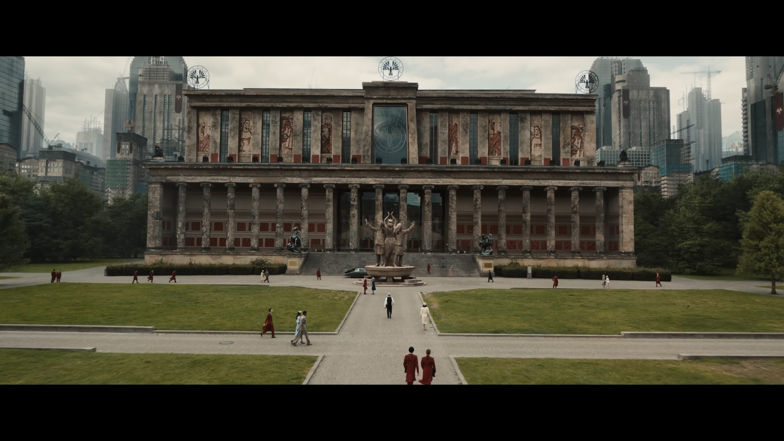 #1 Trailer Screencaps – Official Medias – Gallery - The Mockingjay's Nest